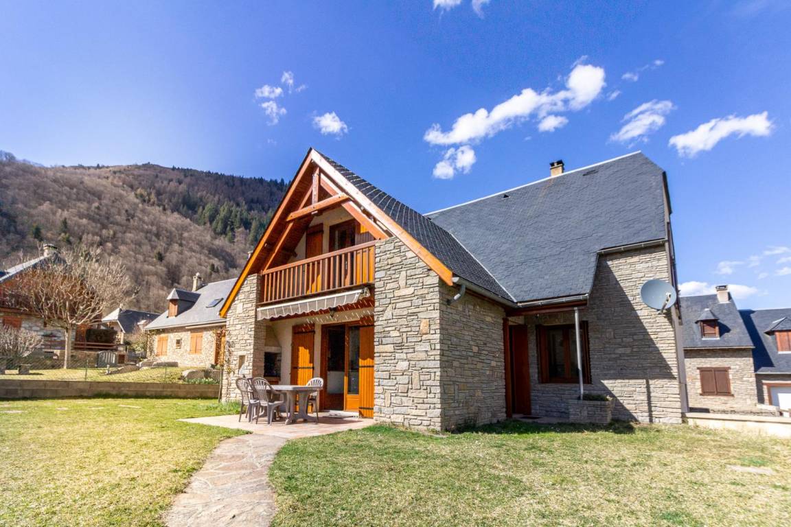 140 M² Mökki ∙ 4 Makuuhuonetta ∙ 8 Vierasta - Peyragudes