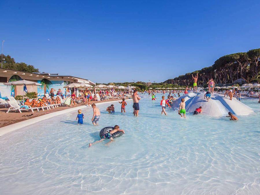 Caravan ∙ 2 Bedrooms ∙ 5 Guests - Lazio