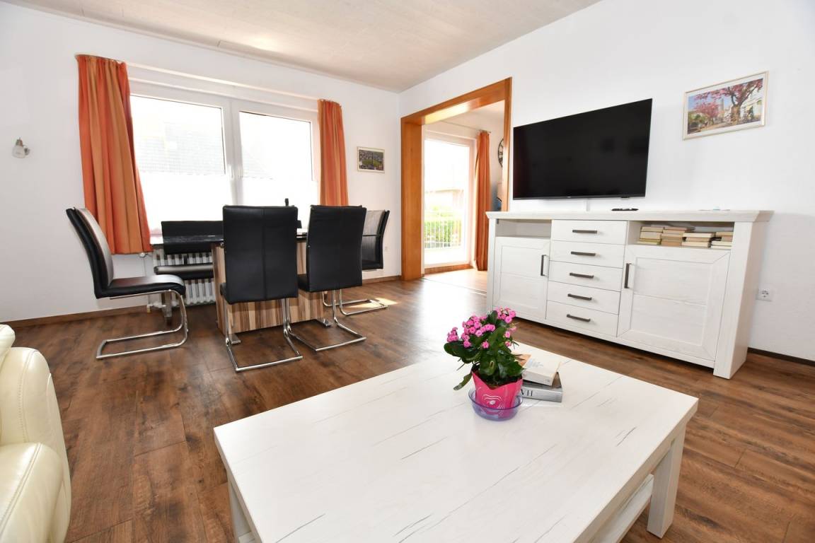 70 M² Ferienwohnung ∙ 2 Schlafzimmer ∙ 4 Gäste - Borkum