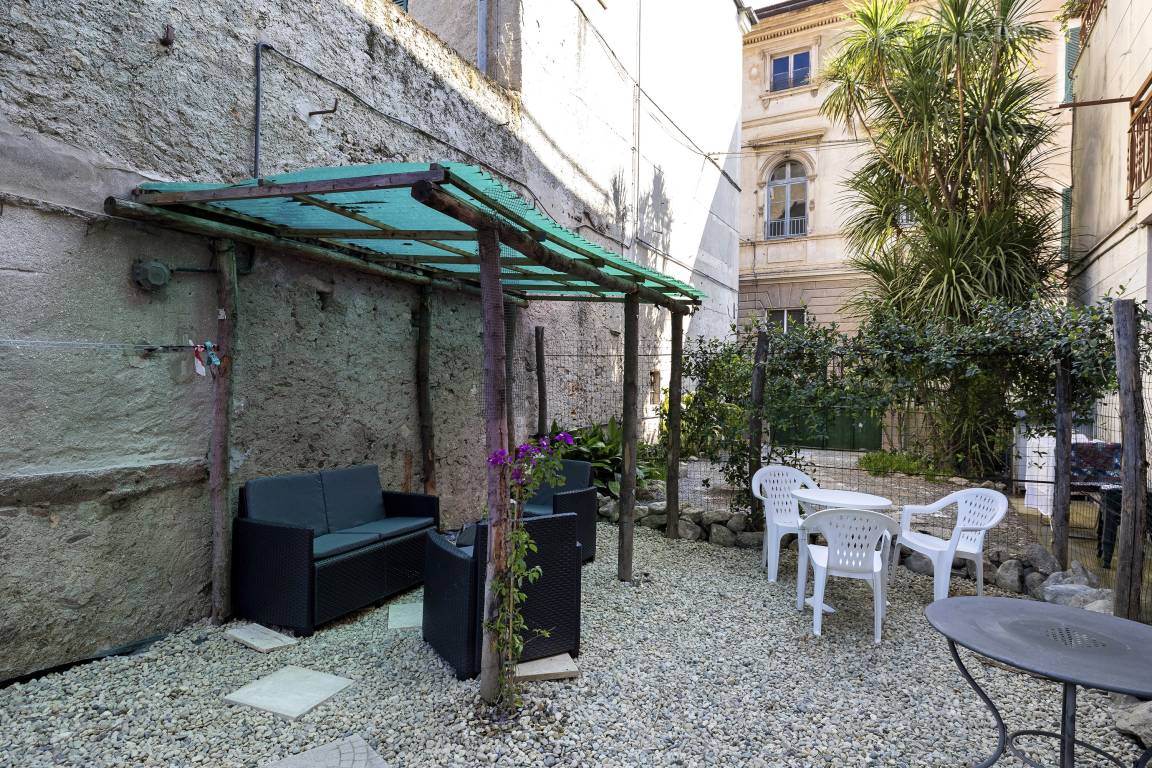 74 M² Appartamento Vacanza ∙ 2 Camere Da Letto ∙ 6 Ospiti - Finale Ligure