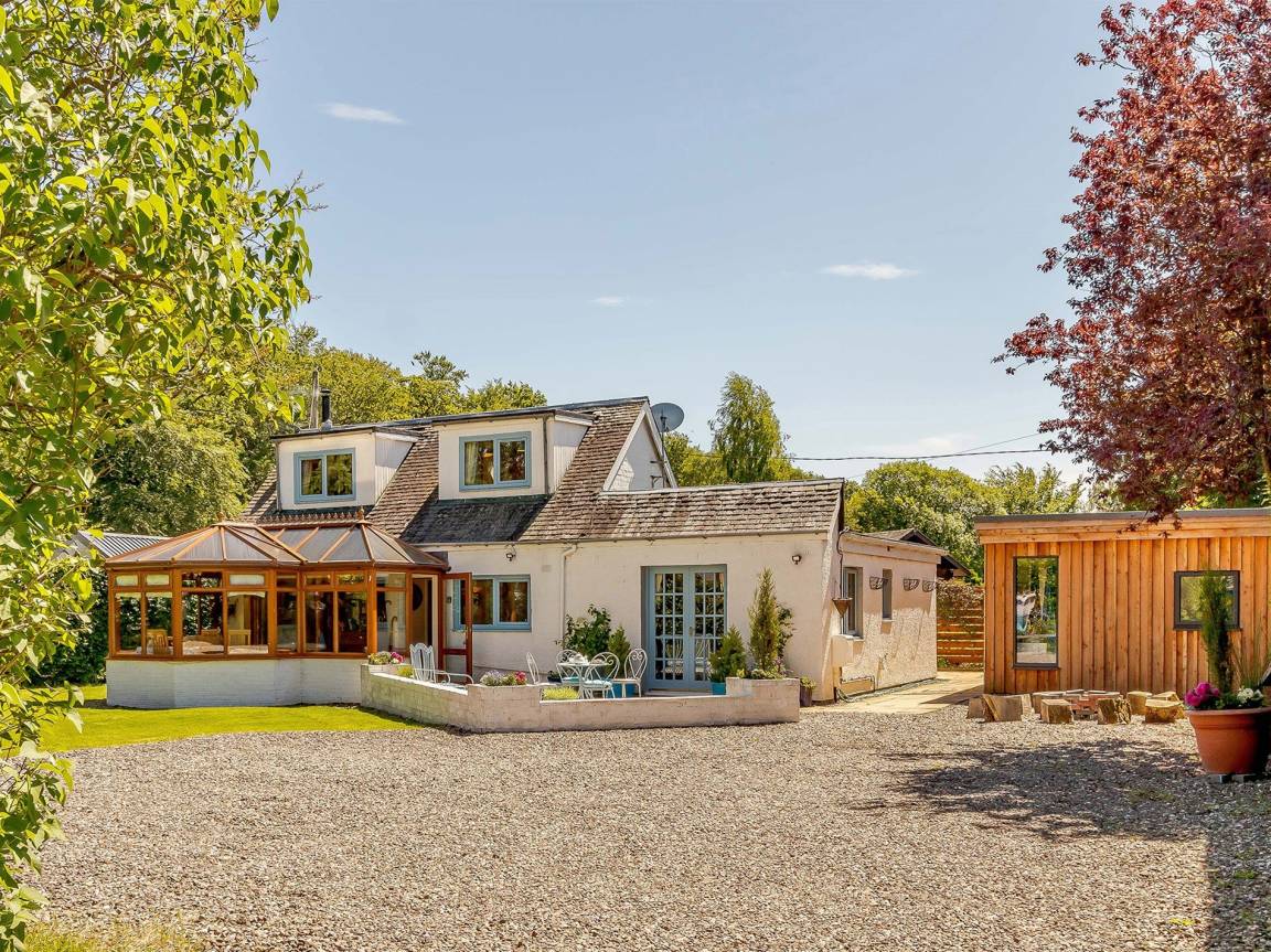 Cottage ∙ 3 Bedrooms ∙ 6 Guests - Comrie