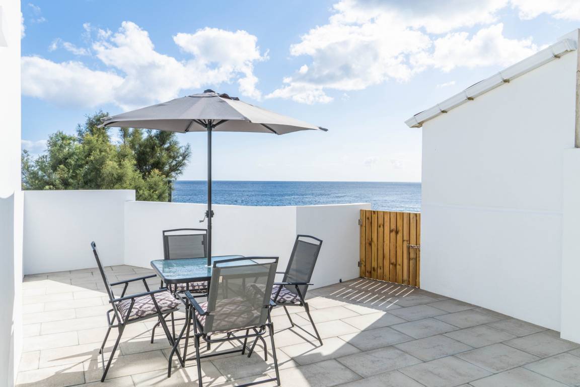 100 M² House ∙ 2 Bedrooms ∙ 4 Guests - Ponta Delgada