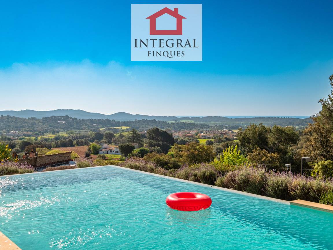 284 M² House ∙ 4 Bedrooms ∙ 9 Guests - Platja d'Aro