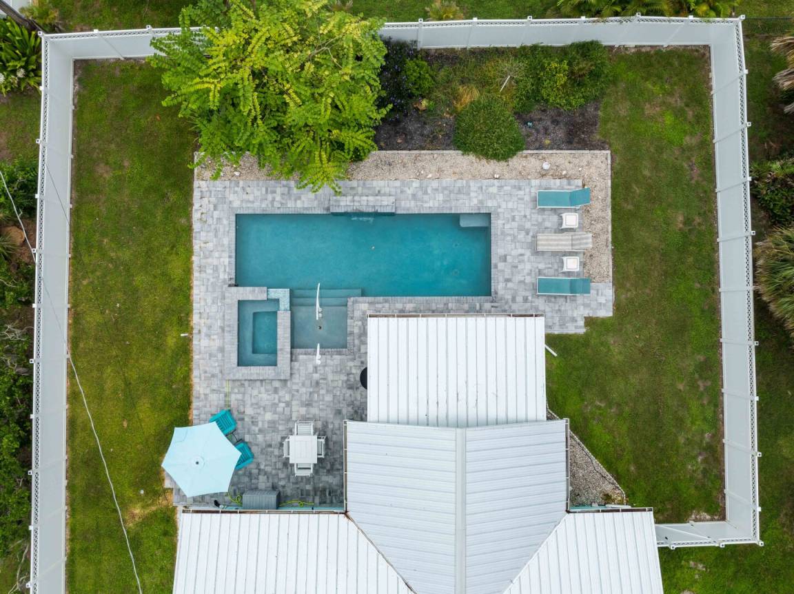 121 M² Ferienhaus ∙ 2 Schlafzimmer ∙ 6 Gäste - Englewood, FL