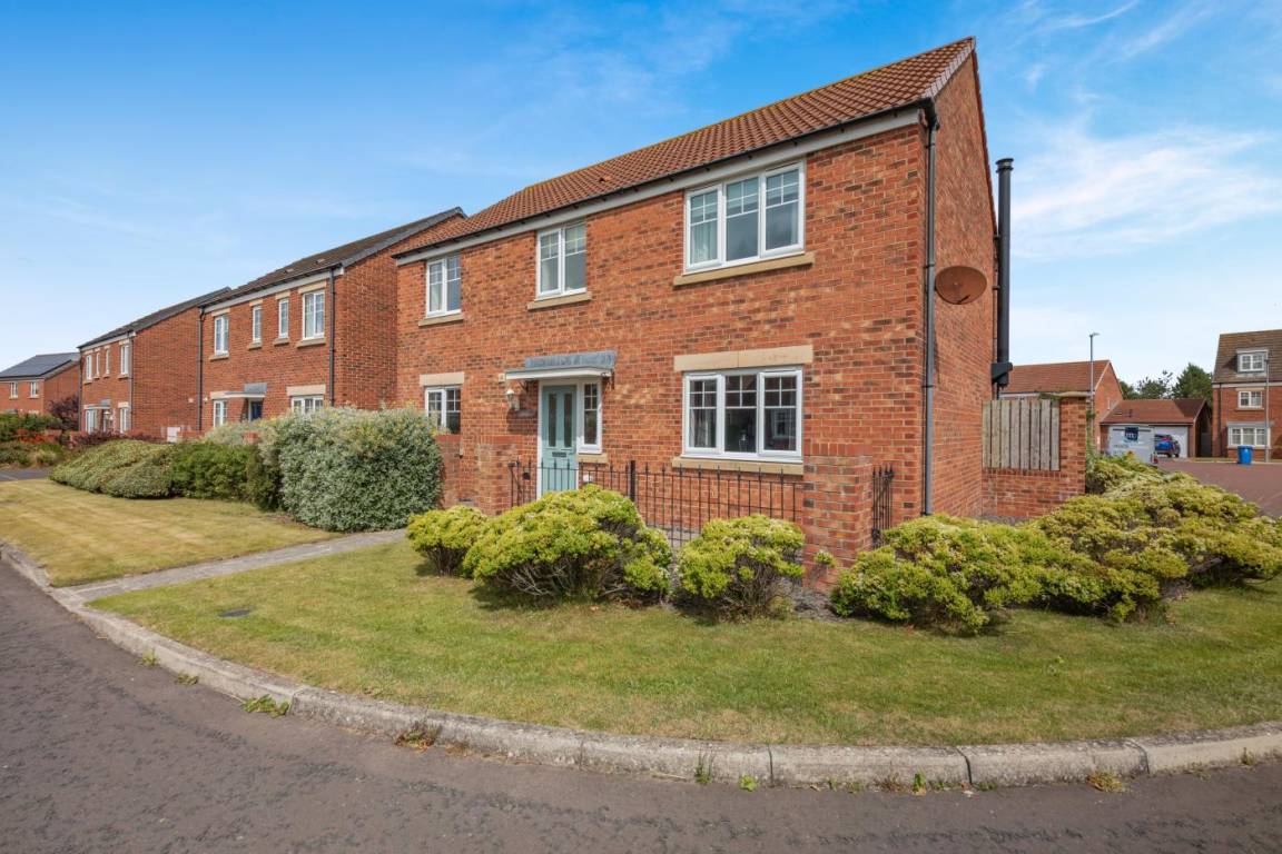 Cottage ∙ 4 Bedrooms ∙ 8 Guests - Bamburgh