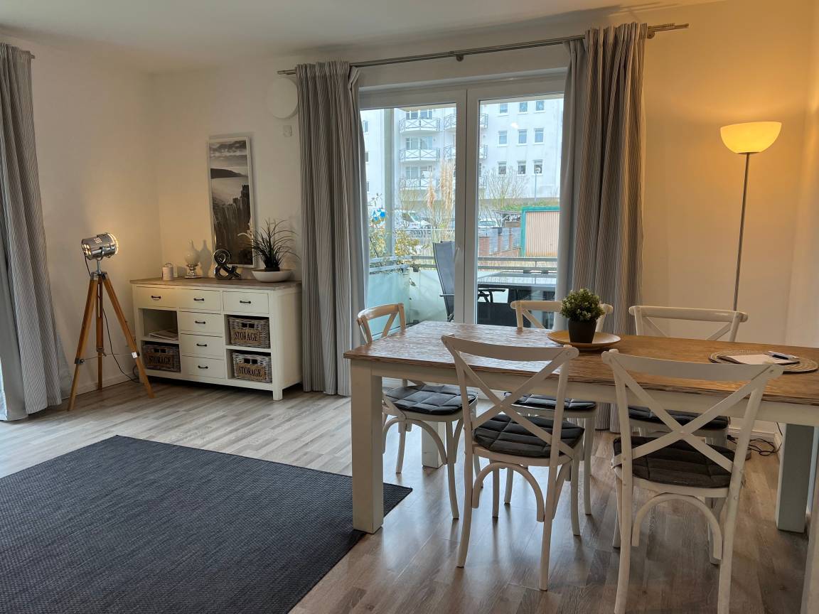 71 M² Ferienwohnung ∙ 1 Schlafzimmer ∙ 4 Gäste - Grömitz