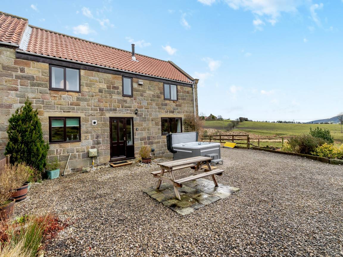 Cottage ∙ 3 Bedrooms ∙ 5 Guests - North Yorkshire