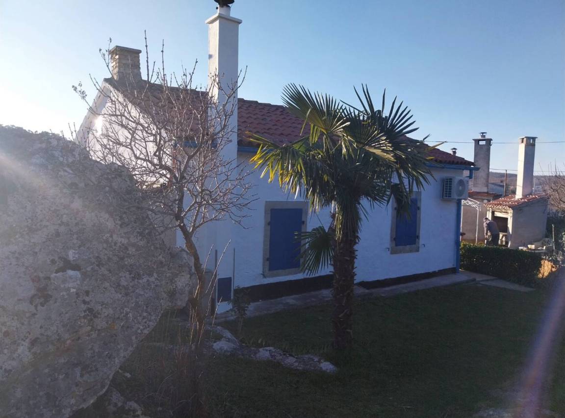 45 M² House ∙ 1 Bedroom ∙ 4 Guests - Labin