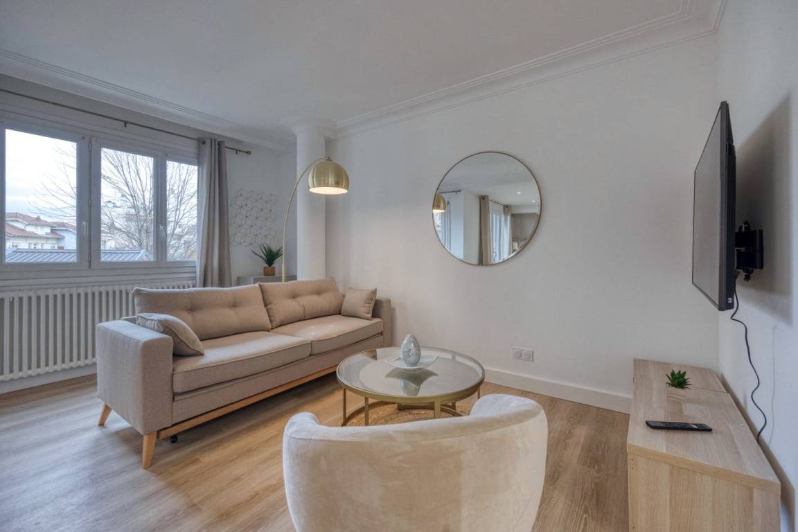 51 M² Appartement ∙ 1 Chambre ∙ 4 Personnes - Saint-Martin-d'Hères