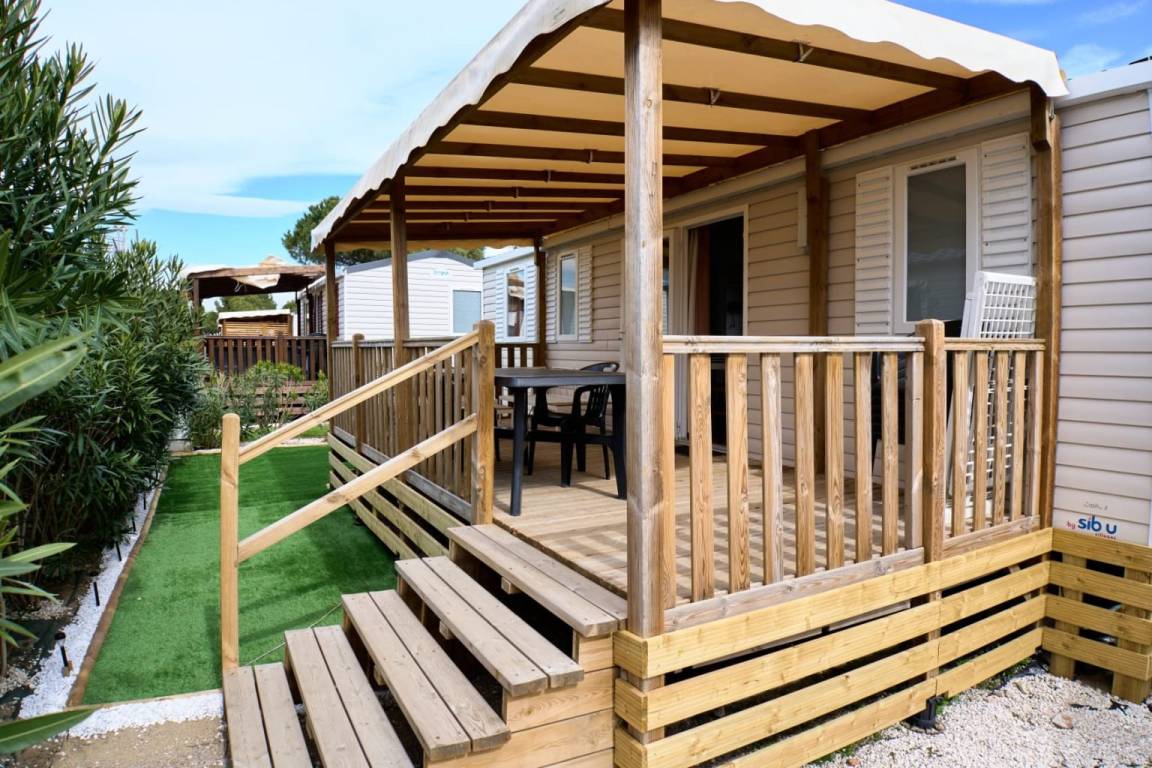 Bungalow ∙ 3 Makuuhuonetta ∙ 8 Vierasta - Saint-Cyprien