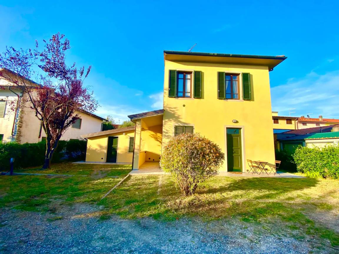 50 M² Appartamento Vacanza ∙ 1 Camera Da Letto ∙ 3 Ospiti - Lucca