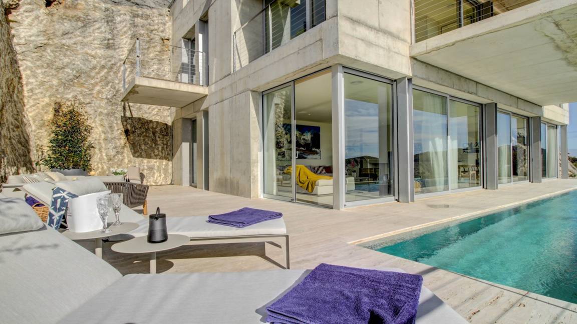 500 M² Villa ∙ 3 Habitaciones ∙ 6 Huéspedes - Pollensa