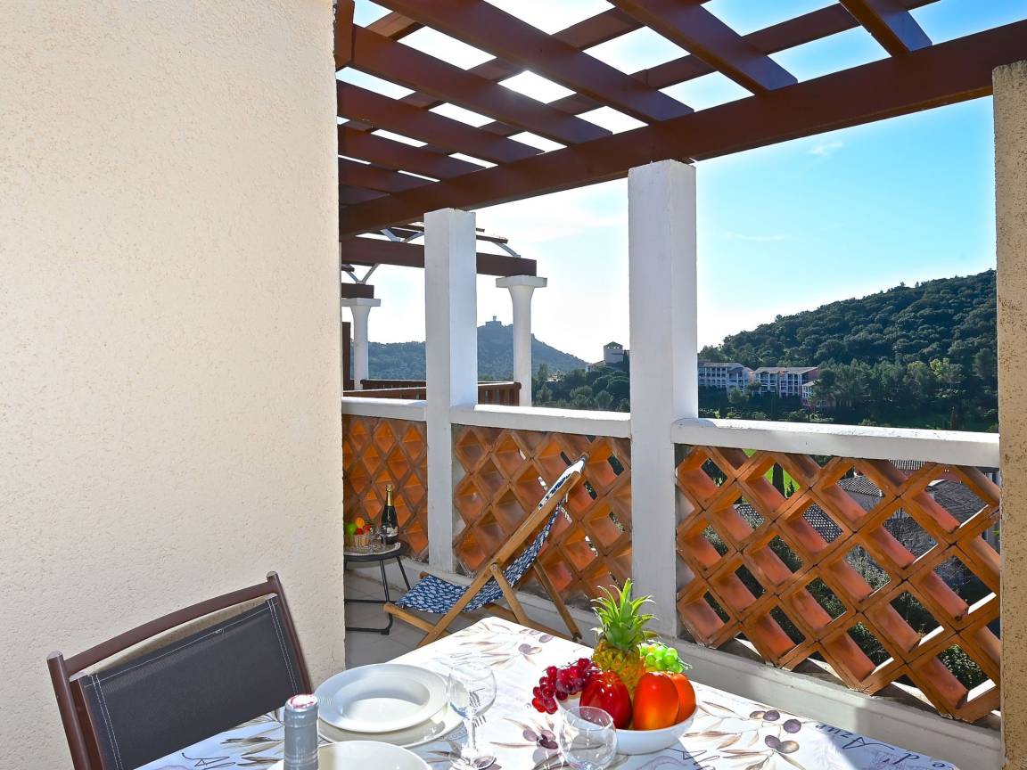 28 M² House ∙ 1 Bedroom ∙ 4 Guests - Agay