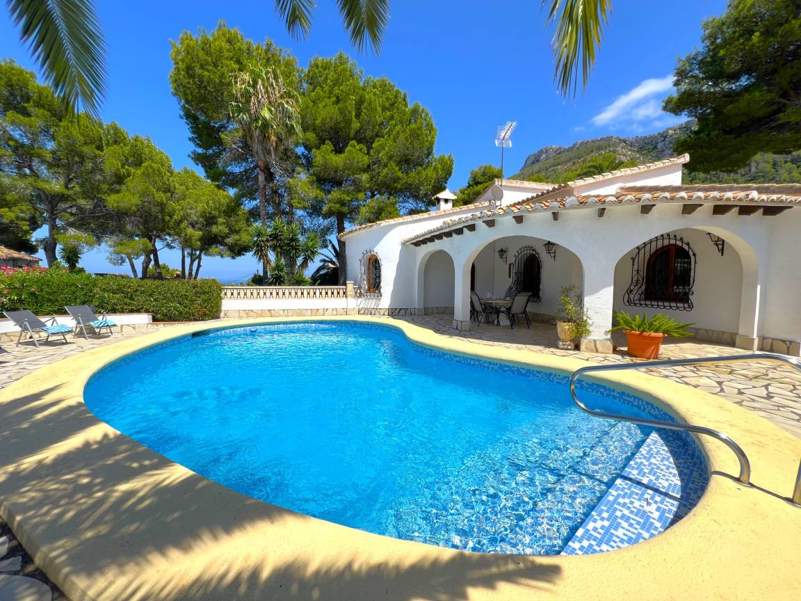 135 M² Villa ∙ 3 Chambres ∙ 6 Personnes - Dénia