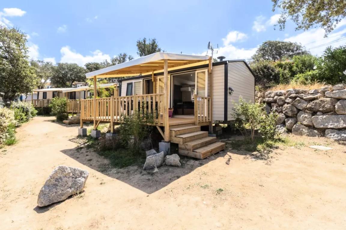 29 M² Caravan ∙ 2 Bedrooms ∙ 4 Guests - Corsica