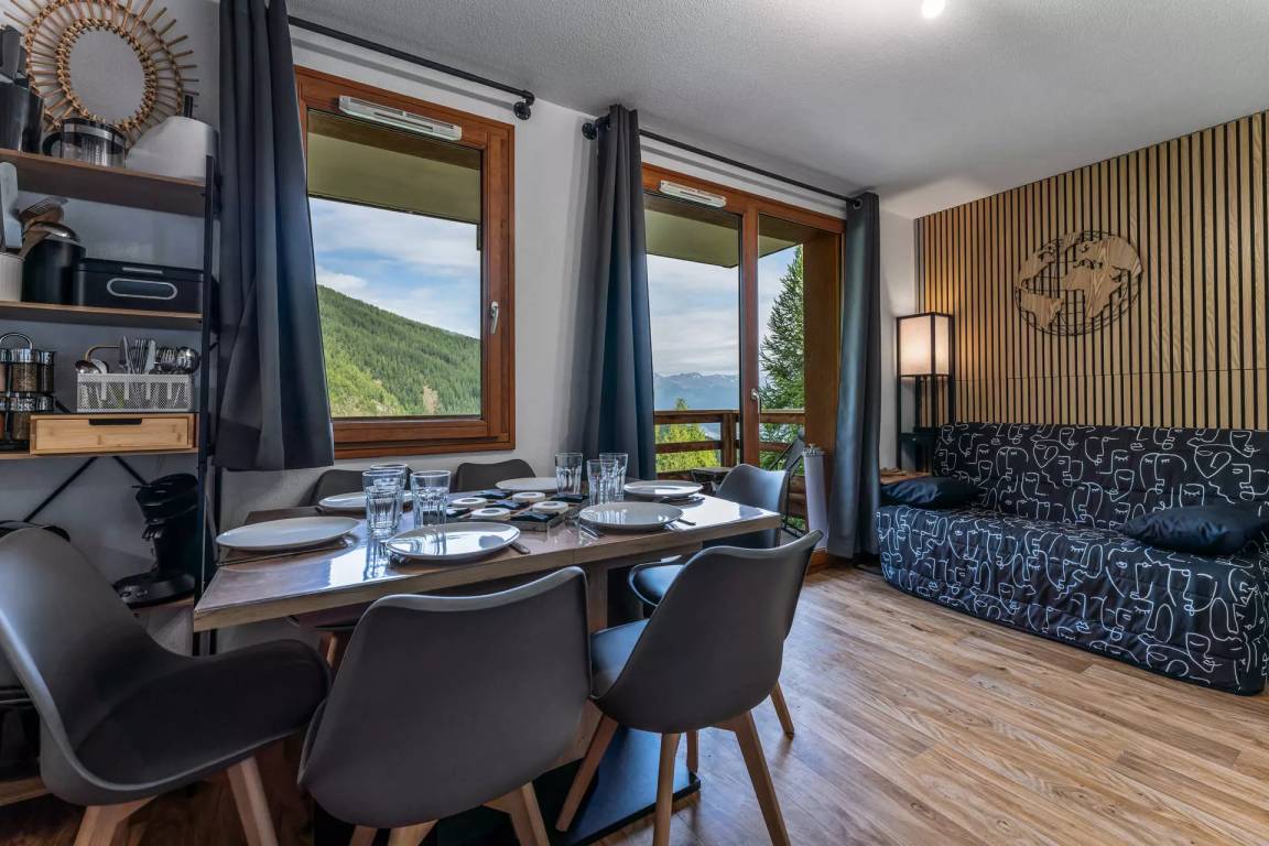 42 M² Appartement ∙ 2 Chambres ∙ 8 Personnes - Embrun