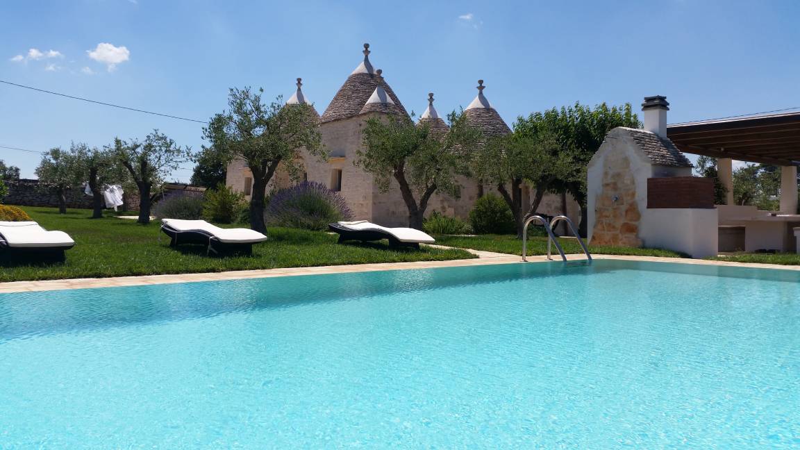 270 M² Villa ∙ 5 Bedrooms ∙ 14 Guests - Martina Franca