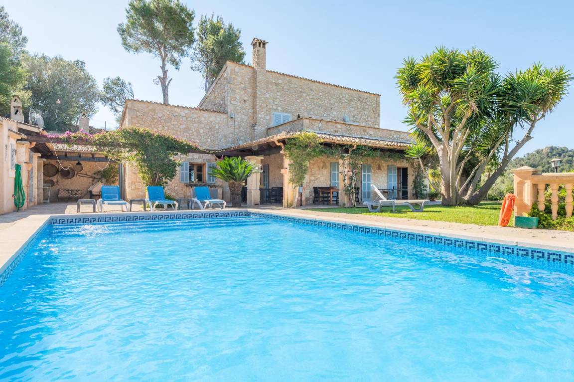 300 M² House ∙ 3 Bedrooms ∙ 6 Guests - Manacor