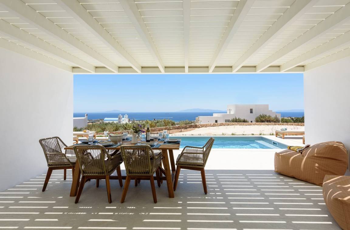 Villa ∙ 2 Bedrooms ∙ 4 Guests - Paros