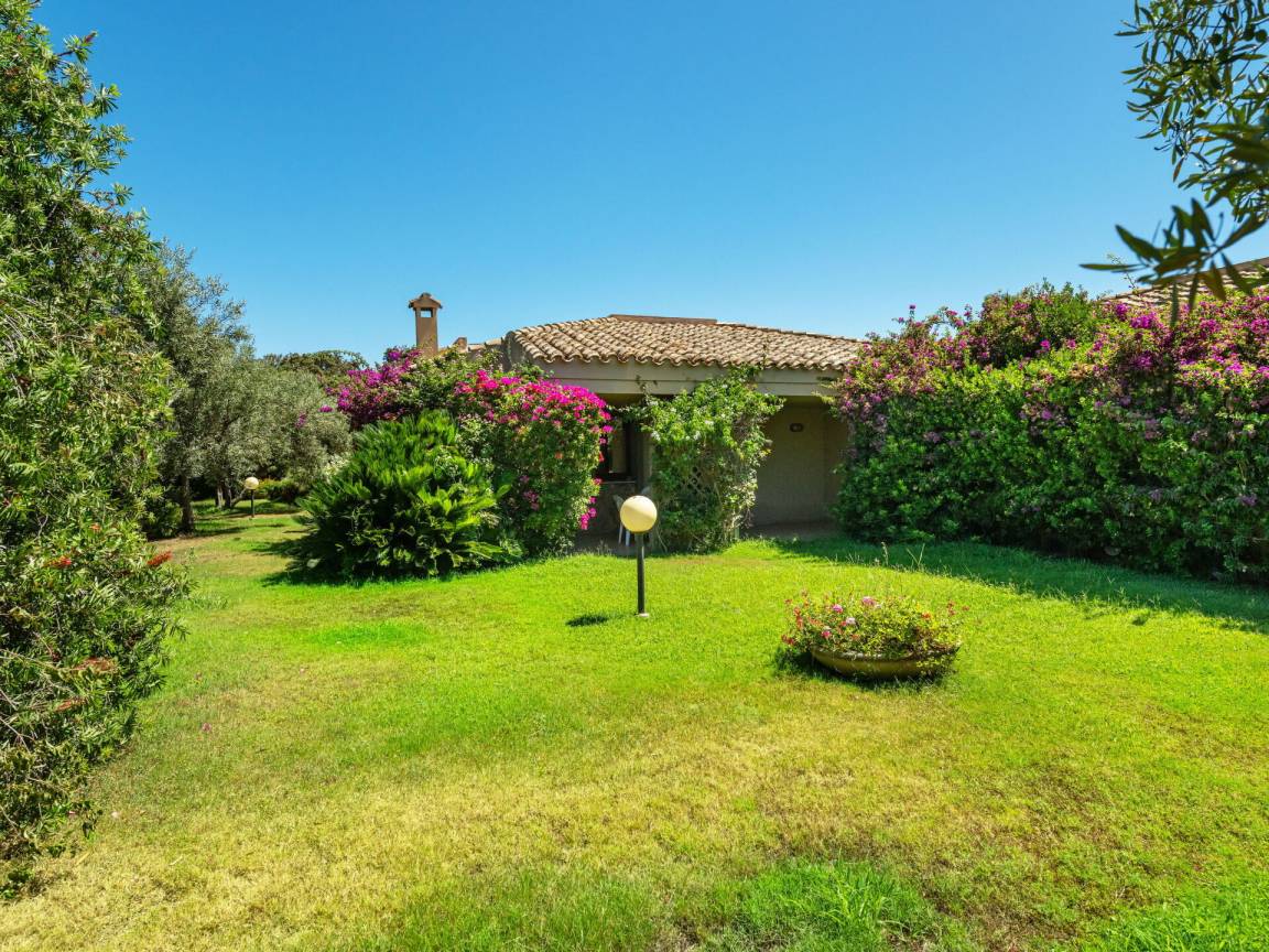 120 M² Resort ∙ 4 Bedrooms ∙ 8 Guests - South Sardinia