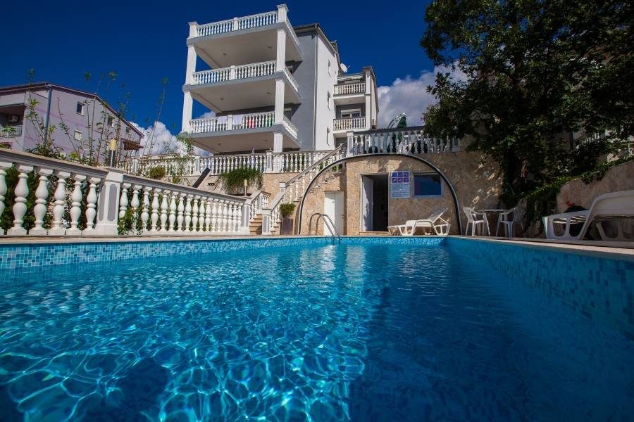 52 M² Apartment ∙ 2 Bedrooms ∙ 4 Guests - Selce