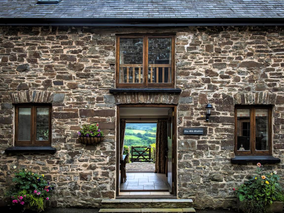 Cottage ∙ 3 Bedrooms ∙ 6 Guests - South Molton