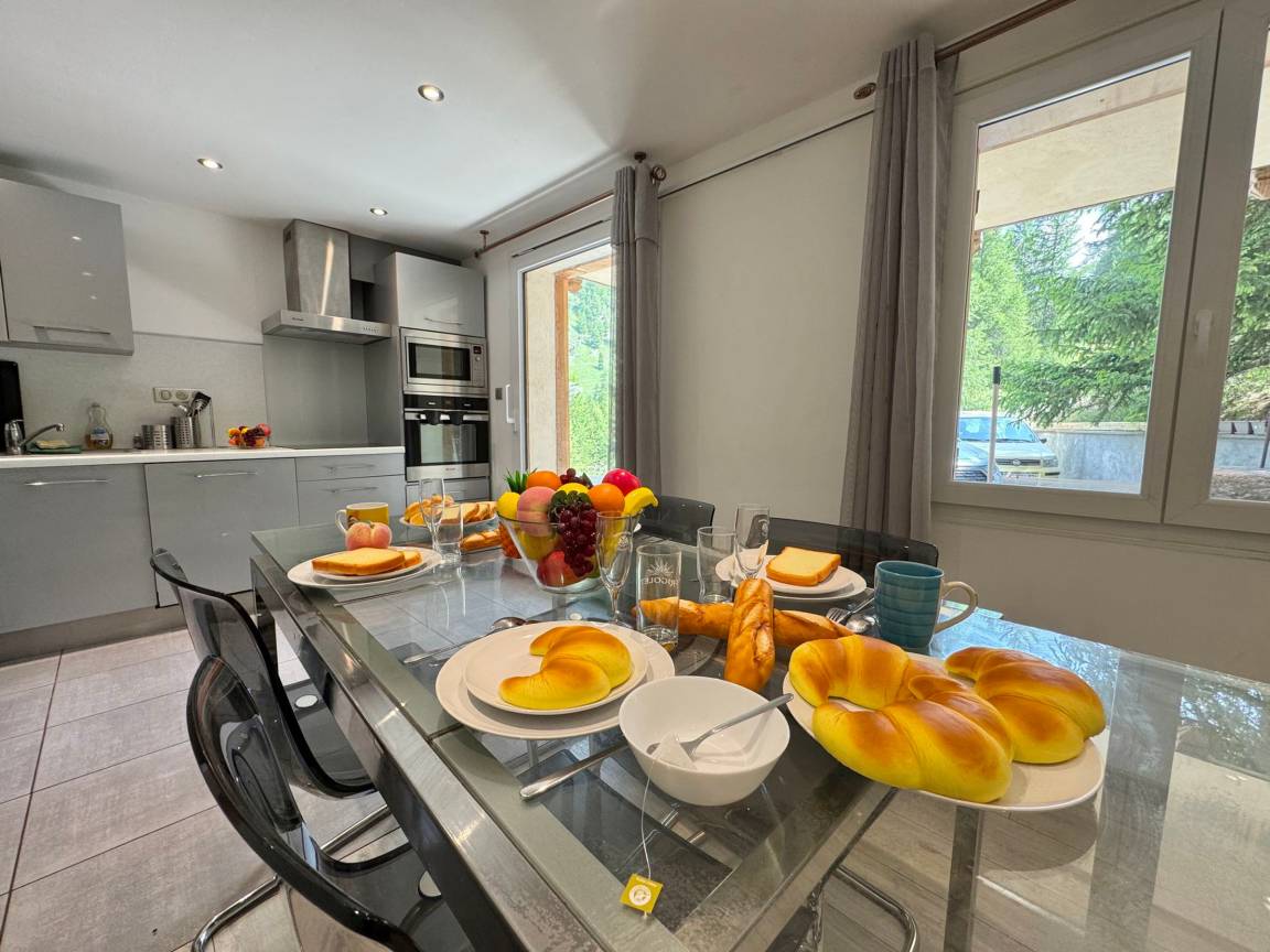 100 M² Appartement ∙ 3 Chambres ∙ 6 Personnes - Vars