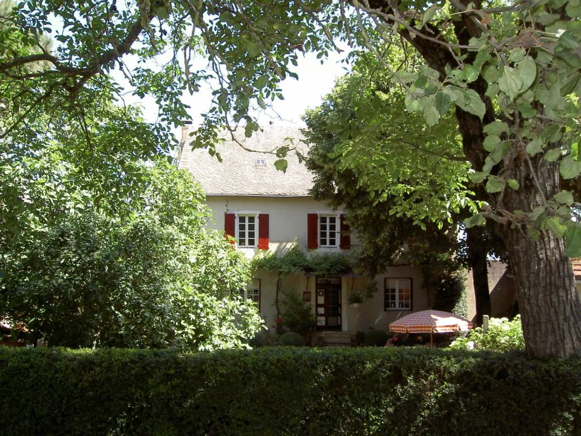 170 M² Maison De Vacances ∙ 5 Chambres ∙ 12 Personnes - Carmaux