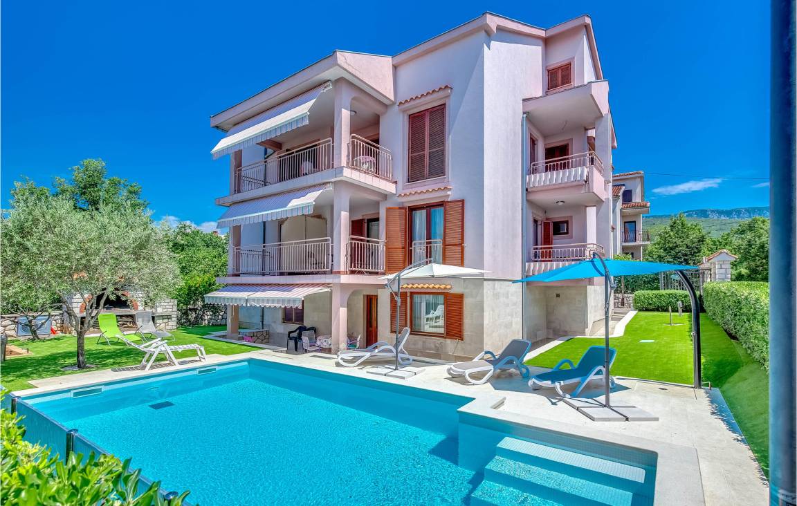 190 M² Ferienhaus ∙ 4 Schlafzimmer ∙ 8 Gäste - Kraljevica