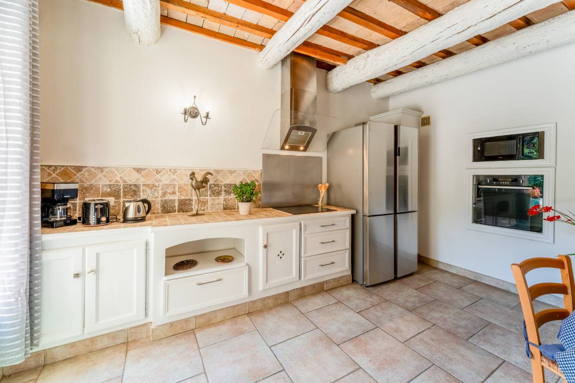 100 M² Appartement ∙ 2 Chambres ∙ 5 Personnes - Orange