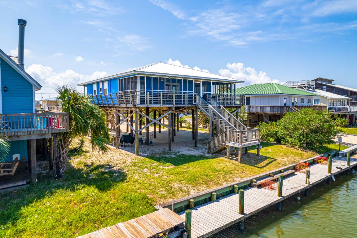 167 M² House ∙ 4 Bedrooms ∙ 11 Guests - Dauphin Island, AL