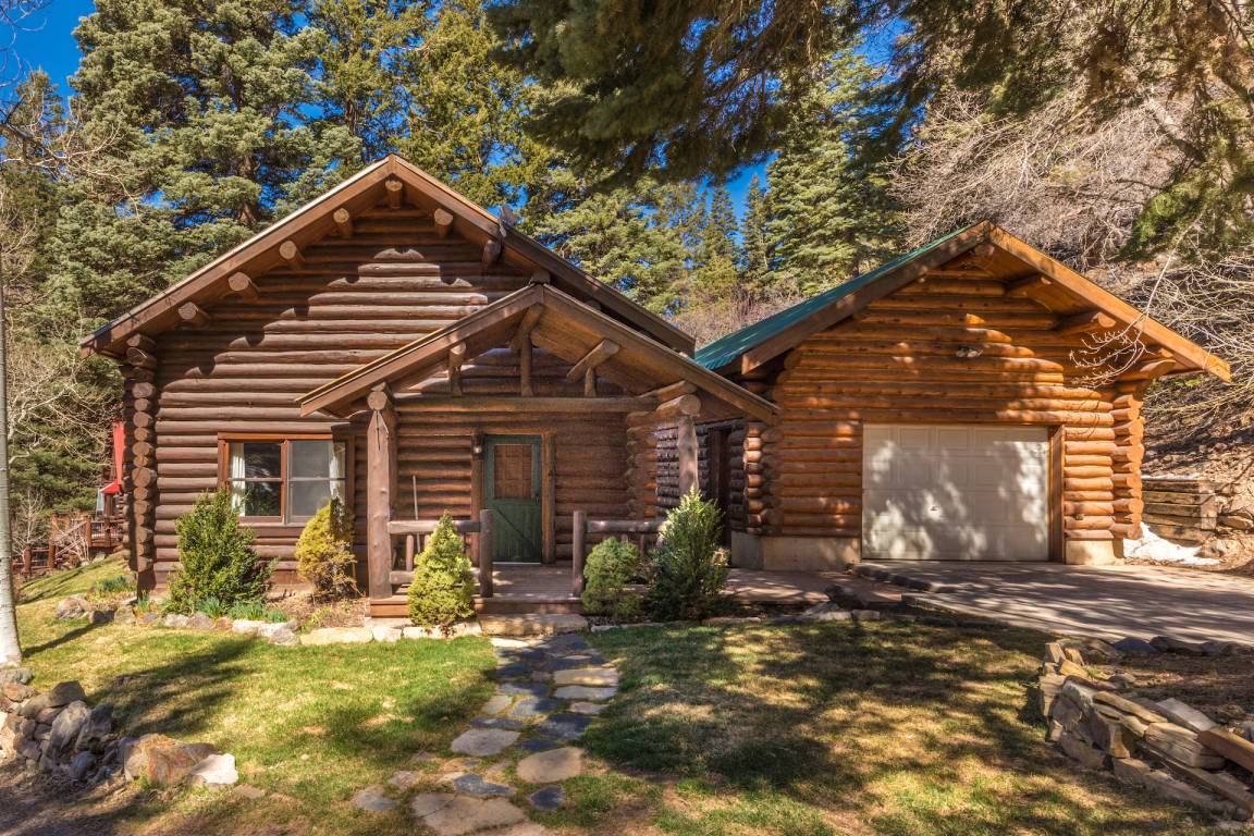 195 M² Cabin ∙ 3 Bedrooms ∙ 7 Guests - Ouray, CO
