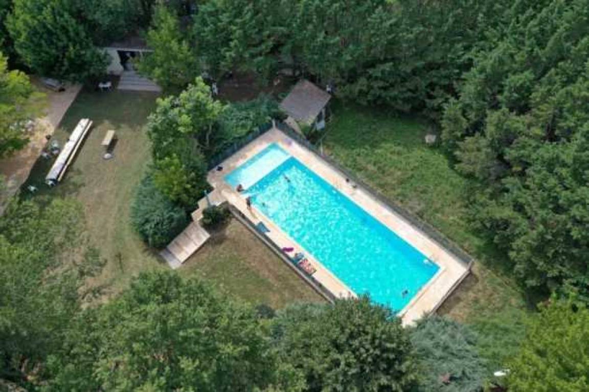 30 M² Camping ∙ 2 Chambres ∙ 6 Personnes - Lot