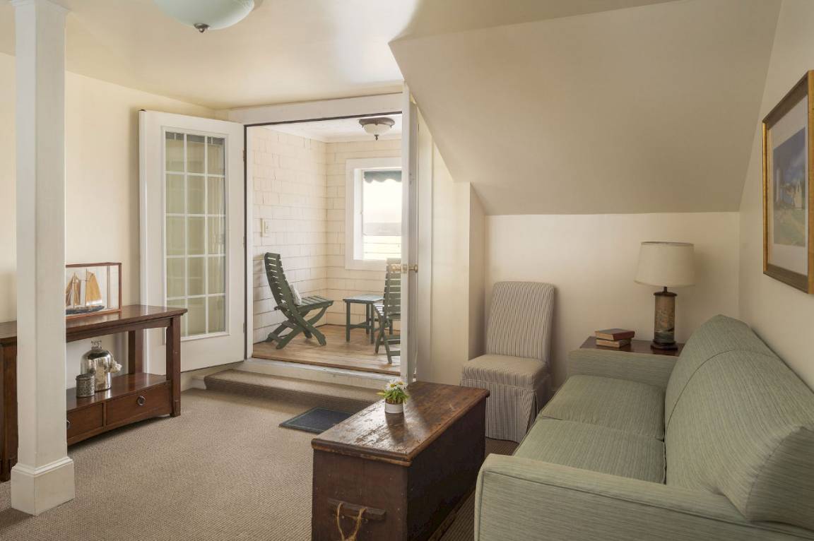Hotel ∙ 1 Bedroom ∙ 4 Guests - Boothbay Harbor, ME