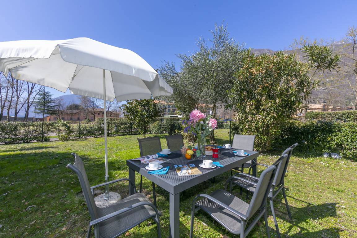 100 M² Villa ∙ 3 Bedrooms ∙ 8 Guests - Lake Como