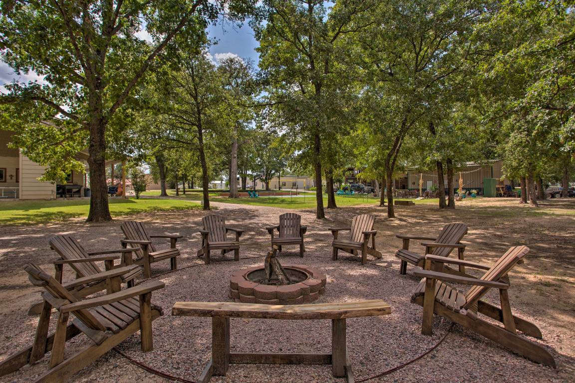 325 M² House ∙ 5 Bedrooms ∙ 23 Guests - Lake Texoma