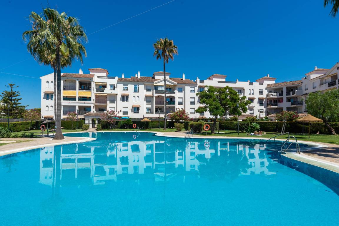 70 M² Apartment ∙ 2 Bedrooms ∙ 4 Guests - Marbella