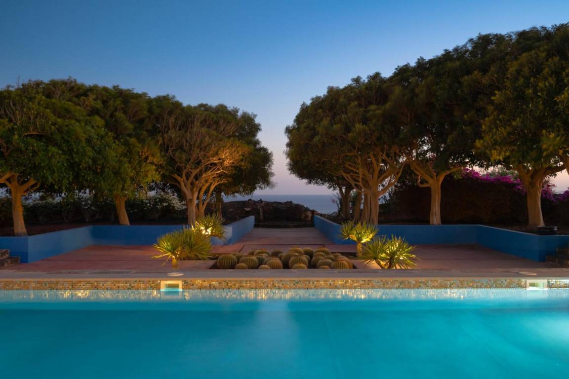 896 M² Villa ∙ 4 Chambres ∙ 8 Personnes - Puerto del Carmen