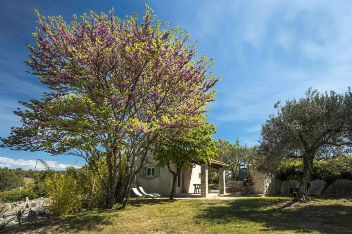 45 M² Casa ∙ 2 Habitaciones ∙ 4 Huéspedes - Joyeuse