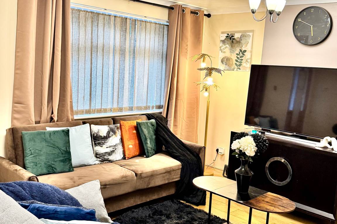 90 M² House ∙ 3 Bedrooms ∙ 10 Guests - Faversham