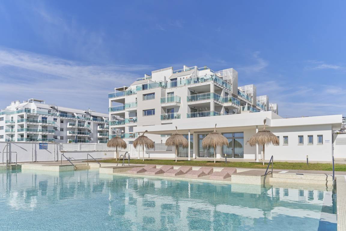 75 M² Apartamento ∙ 3 Quartos ∙ 6 Hóspedes - Torre del Mar
