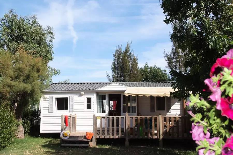 32 M² Caravan ∙ 3 Bedrooms ∙ 6 Guests - Vidauban