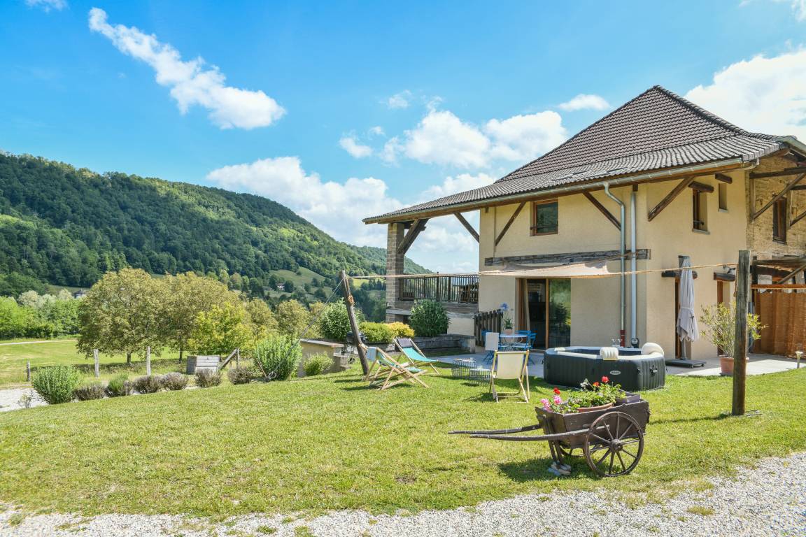 60 M² Casa De Campo ∙ 2 Quartos ∙ 5 Hóspedes - Le Pont-de-Beauvoisin