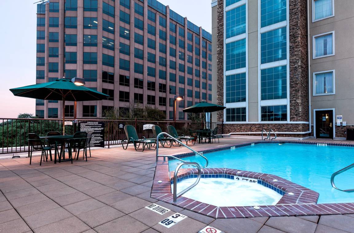 Condo ∙ 1 Bedroom ∙ 4 Guests - North Star, MN