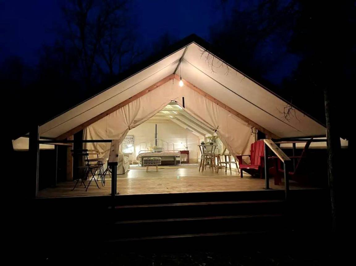 Camping-unterkunft ∙ 1 Schlafzimmer ∙ 4 Gäste - Bastrop, TX
