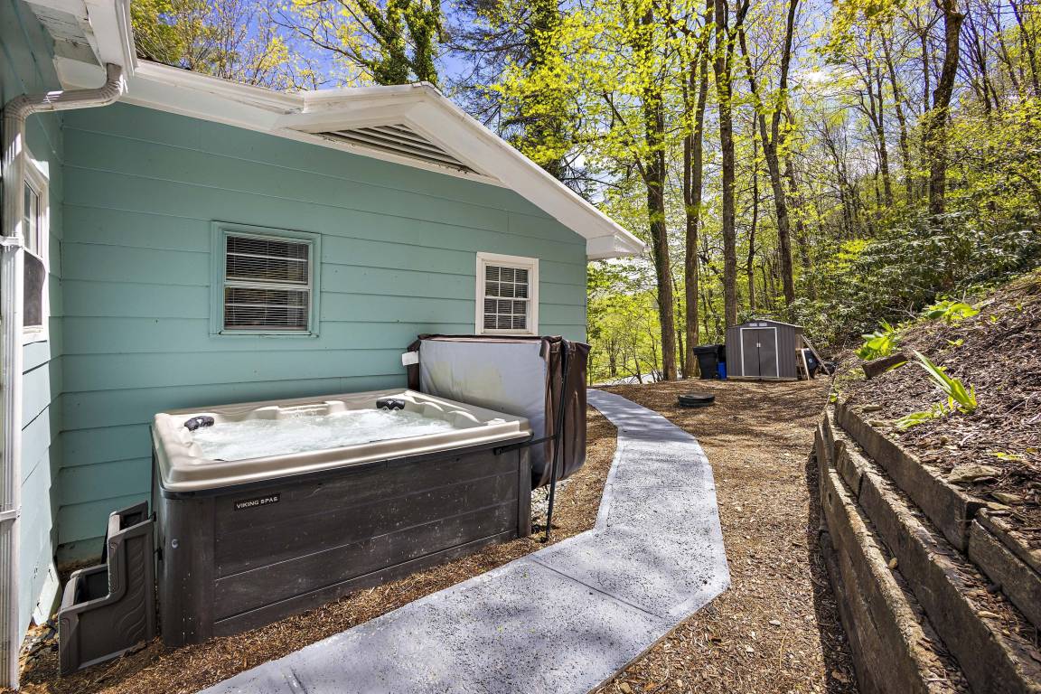 134 M² House ∙ 5 Bedrooms ∙ 12 Guests - Blowing Rock, NC