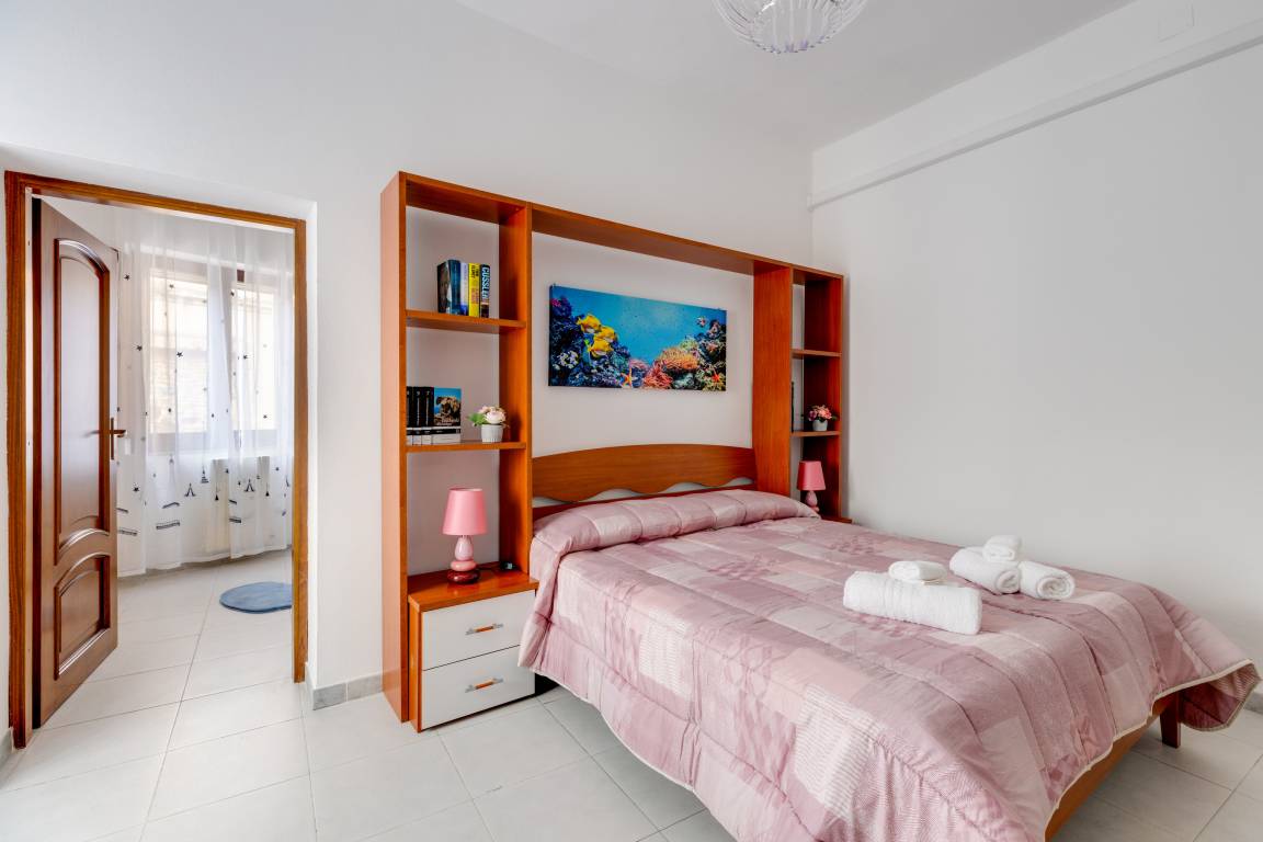 98 M² Apartment ∙ 2 Bedrooms ∙ 6 Guests - Oristano