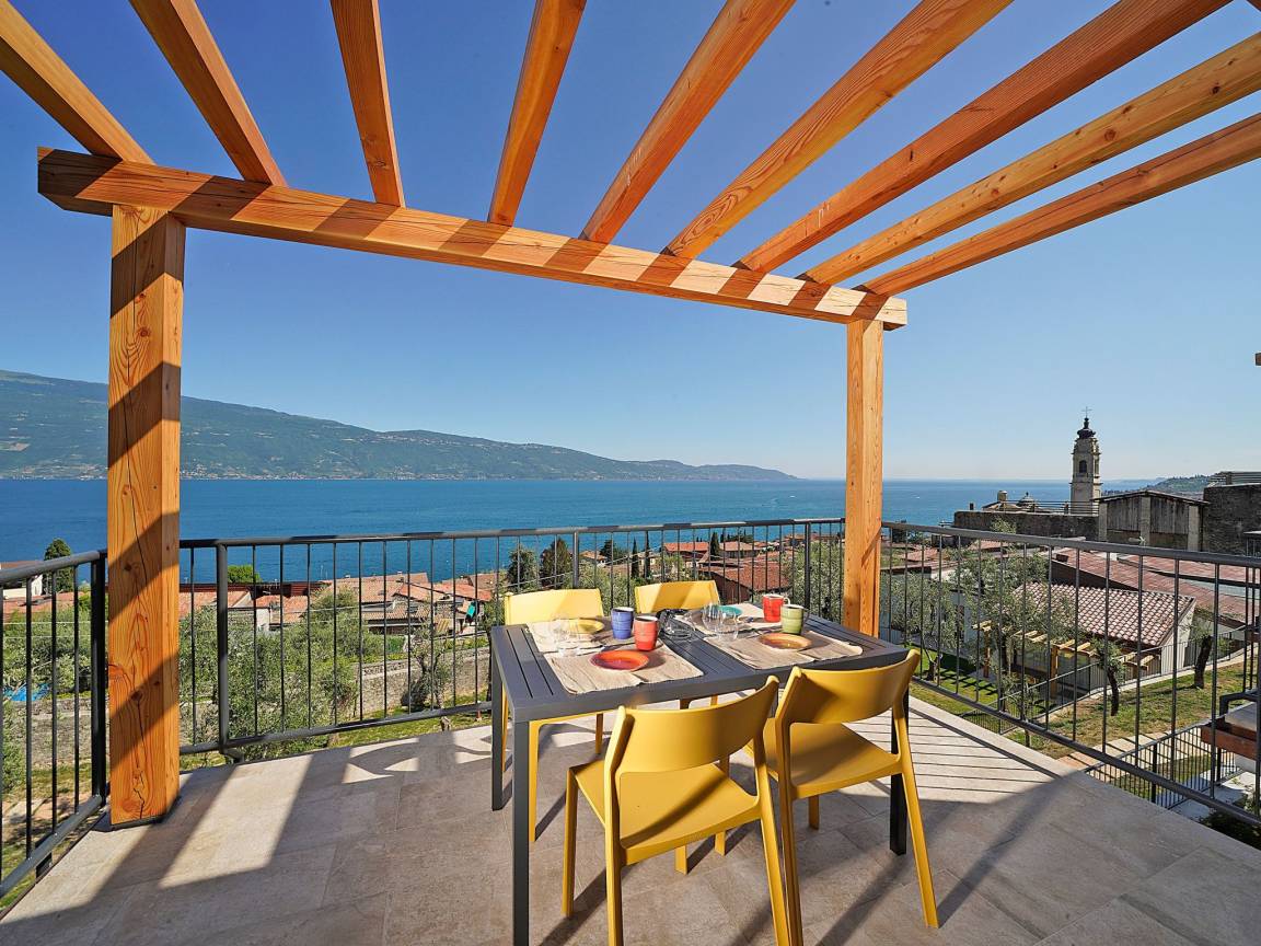 65 M² Appartement ∙ 2 Slaapkamers ∙ 4 Gasten - Gargnano