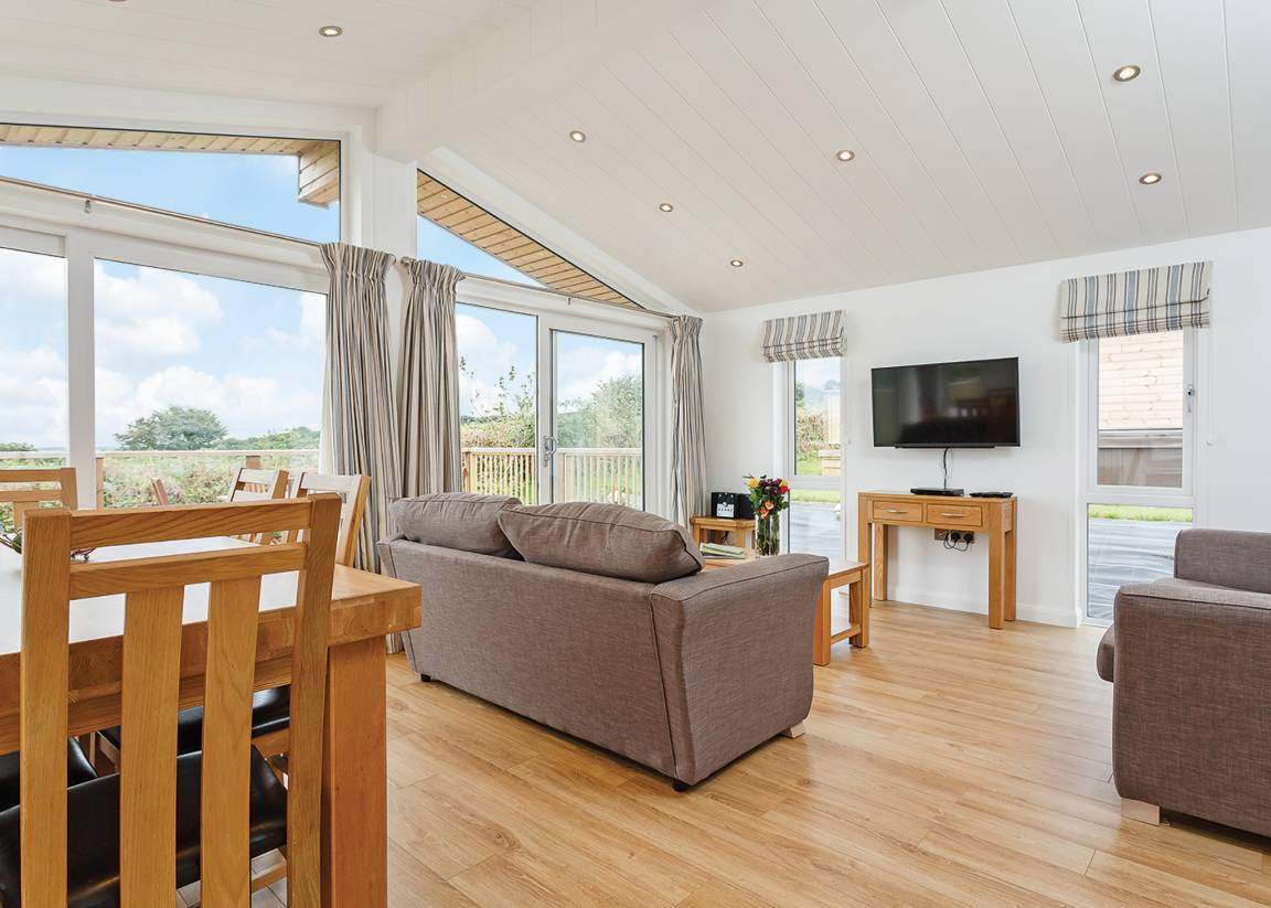 Chalet ∙ 3 Bedrooms ∙ 6 Guests - Cornwall