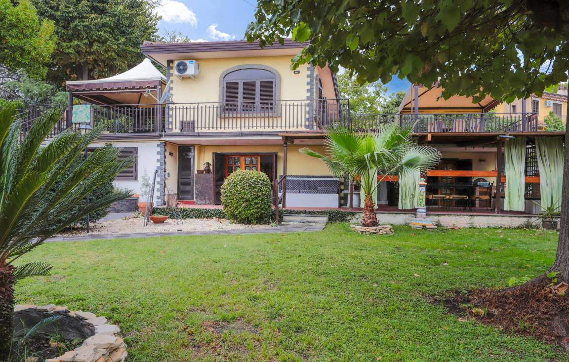 75 M² Casa ∙ 1 Habitación ∙ 2 Huéspedes - Nicolosi